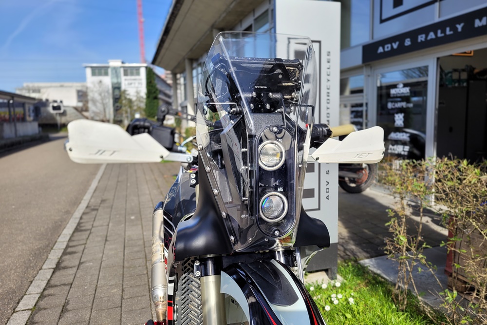 Titan Rally Tower Windshield for AJP PR7 | LED, USB, Plug & Play